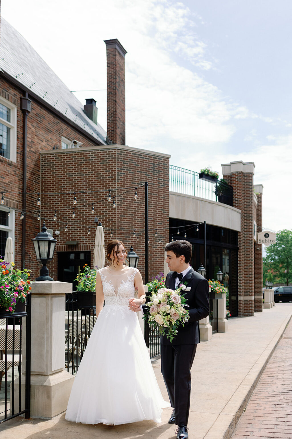 Rooftop Wedding at Lytle Park Hotel - Jess René